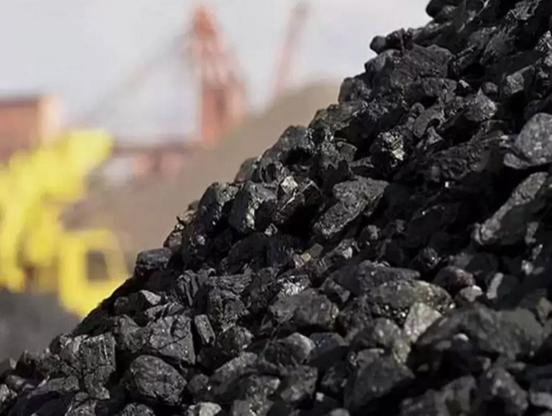 Нүүрсний хэрэгт улс төрд нөлөө бүхий 13 хүнийг яллагдагчаар татан шалгажээ